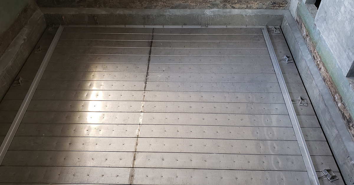 LAZERFLO Low-Profile Stainless-Steel Filter Underdrain System